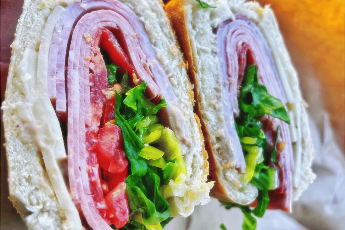 Chachi's - San Pedro, CA Restaurant | Menu + Delivery | Seamless