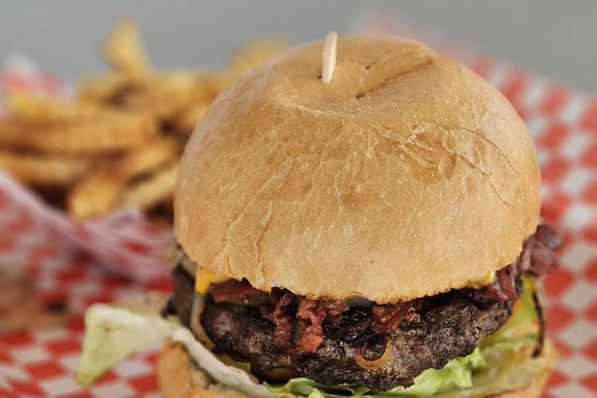 Burger Junction - Sacramento, CA Restaurant | Menu + Delivery | Seamless