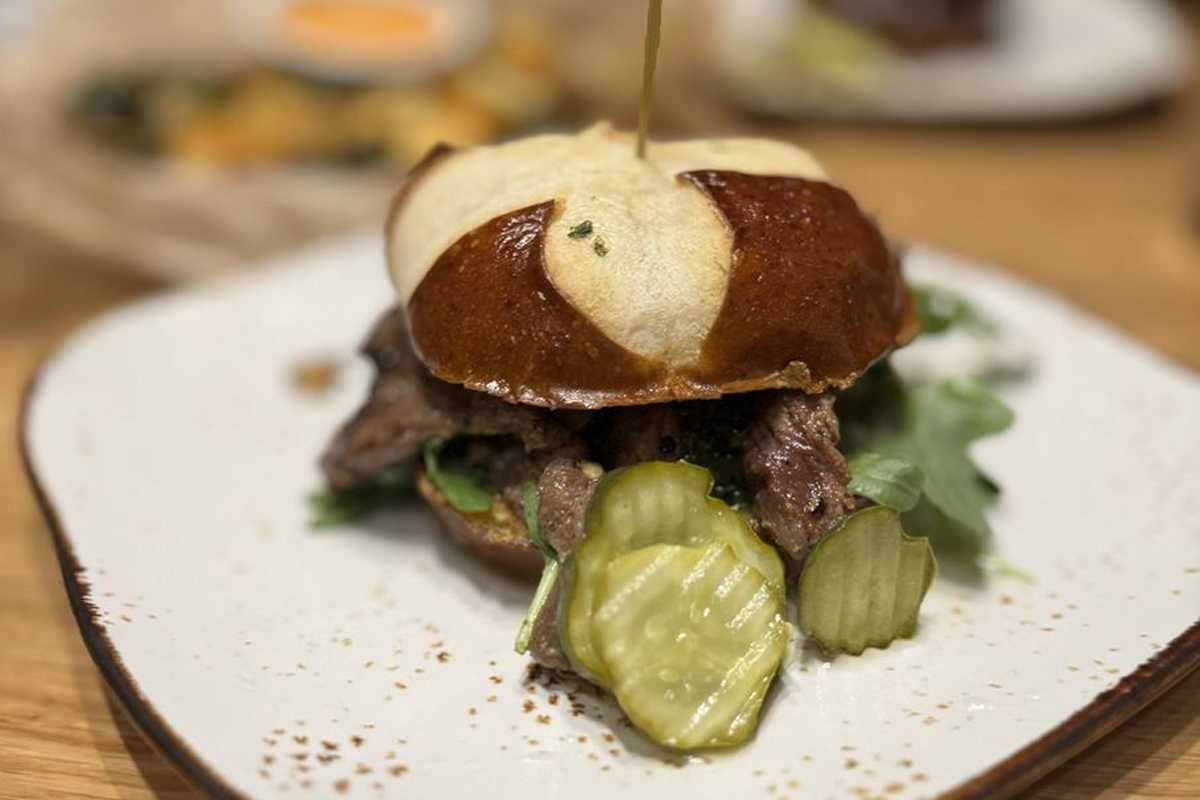 Truland Burgers & Greens | Grant - Tucson, AZ Restaurant | Menu ...
