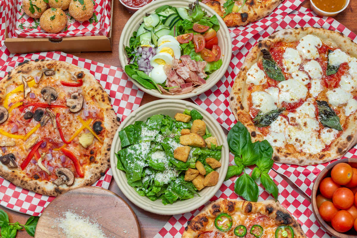 Popitos Pizza - Charlottesville, VA Restaurant | Menu + Delivery | Seamless
