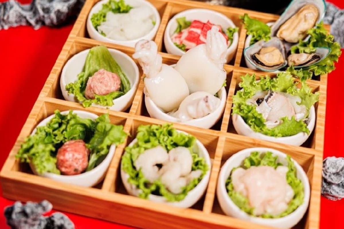 Aroma Hot Pot Delivery Menu | Order Online | 2026 S Clark St Unit D ...