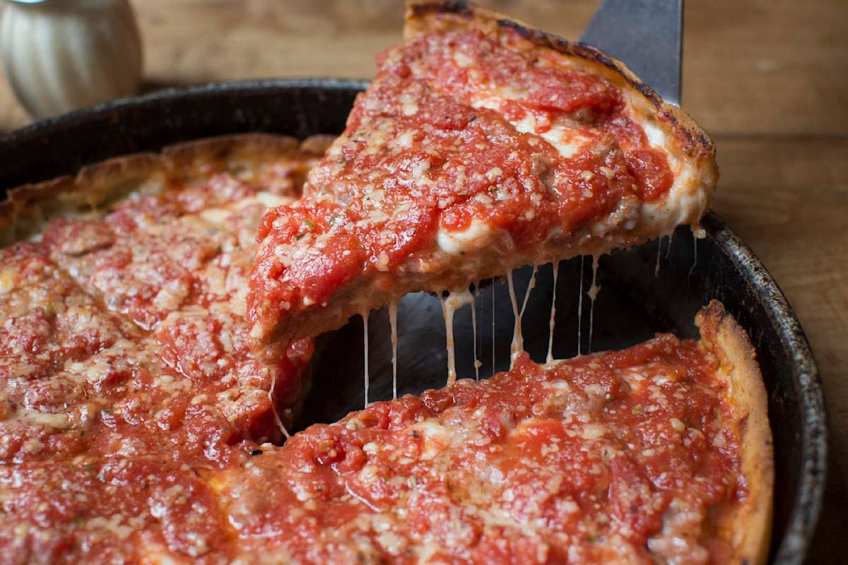 Lou Malnati's Pizzeria - Chicago, IL Restaurant | Menu + Delivery ...