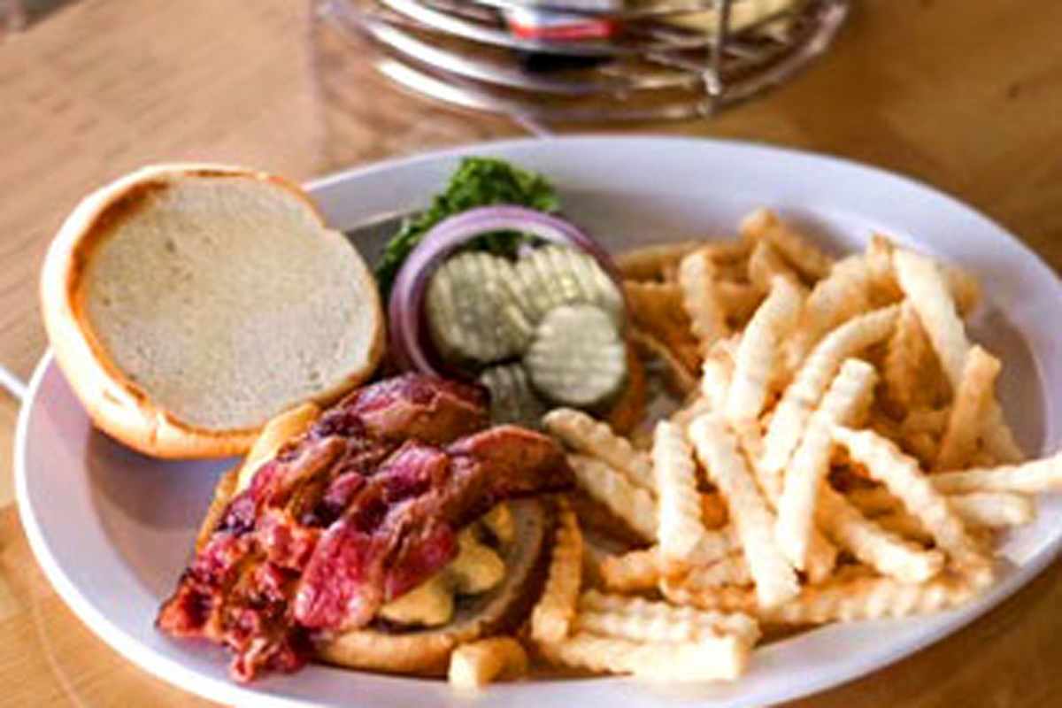 Breakfast Barn and Lunch House - Cedar Rapids, IA Restaurant | Menu ...