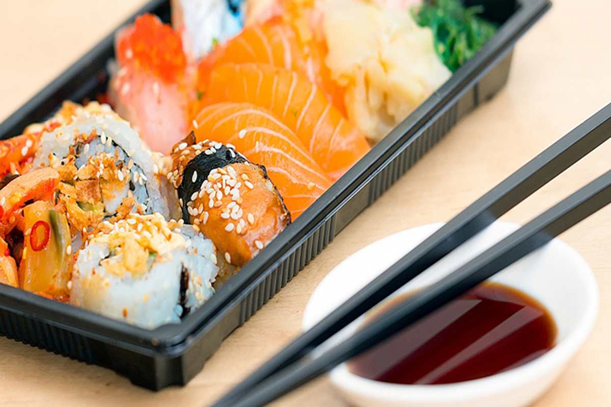 Sushi Man - Green St - Champaign, IL Restaurant | Menu + Delivery ...