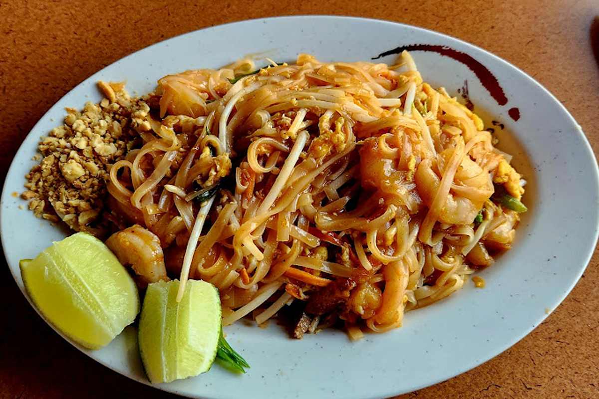 PhoComa Delivery Menu | Order Online | 154 N Broadway Green Bay | Grubhub