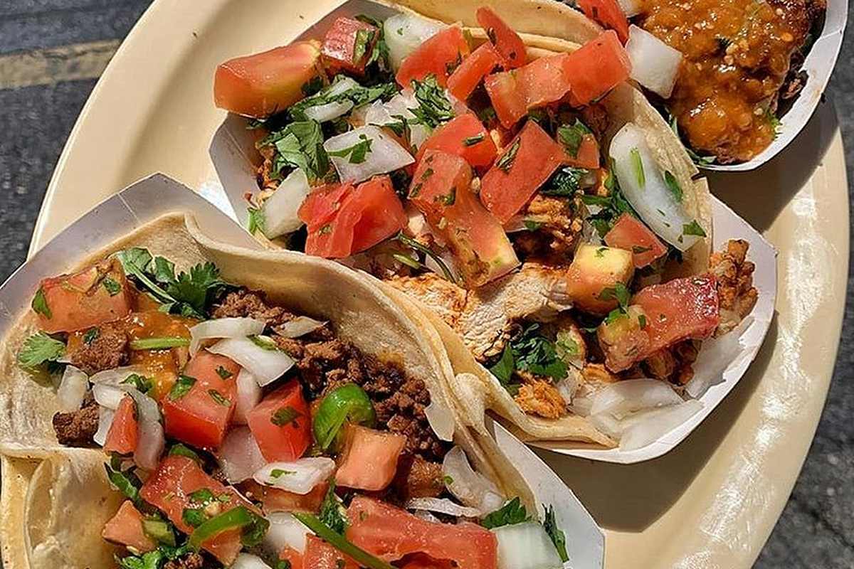 Doublz - Montebello, CA Restaurant | Menu + Delivery | Seamless