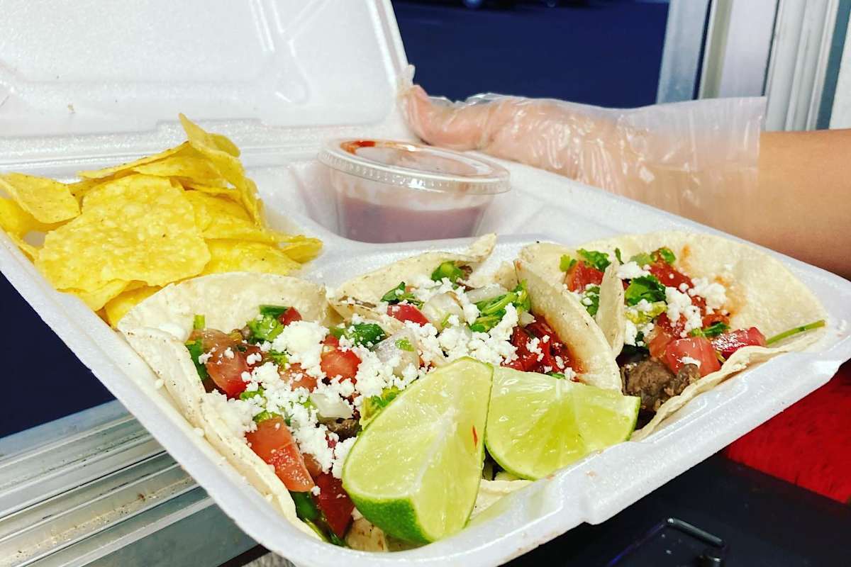 El Jefe Food Express - Scottsdale, AZ Restaurant | Menu + Delivery ...