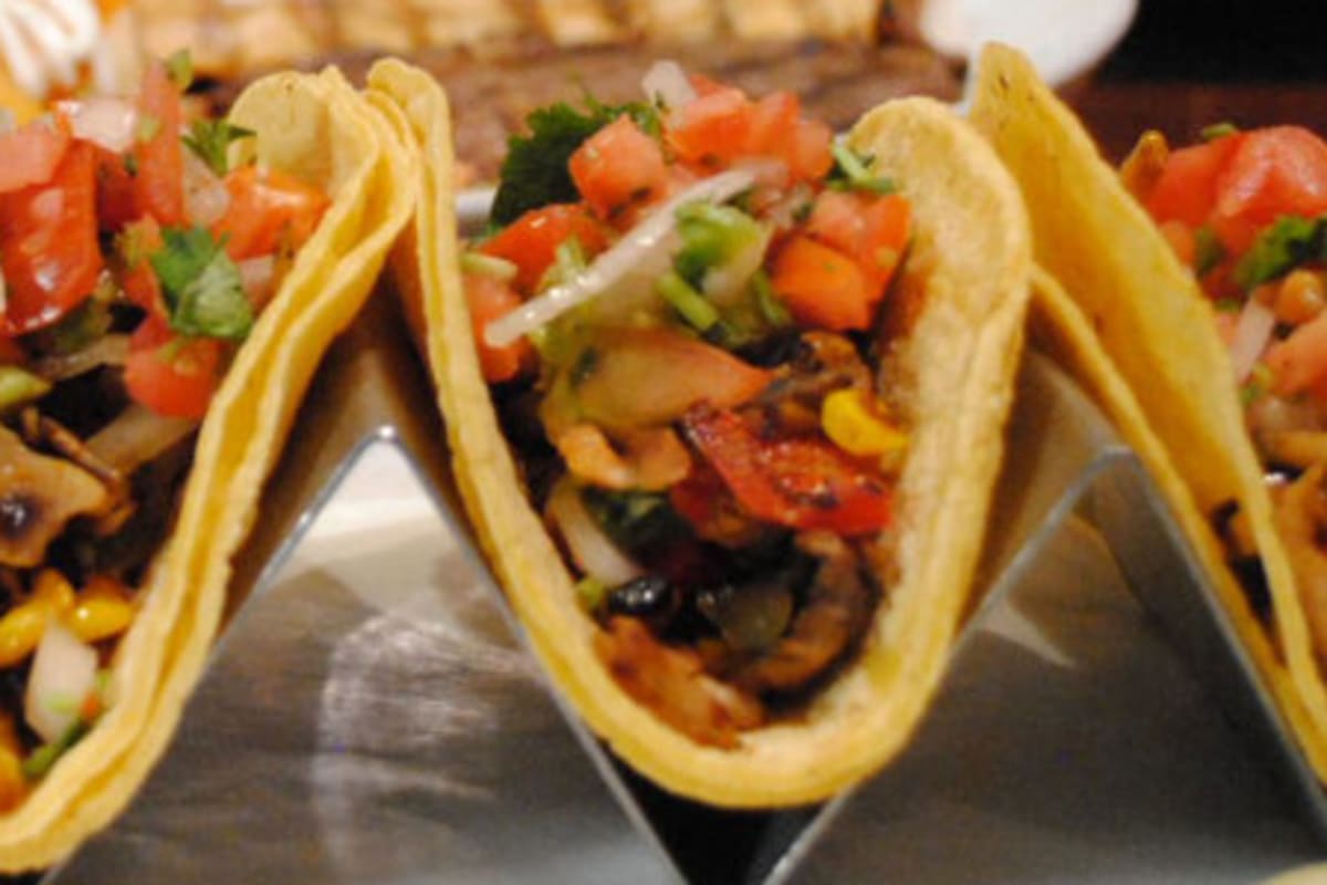 Plaza Azteca Ross Park Mall - Pittsburgh, PA Restaurant | Menu ...