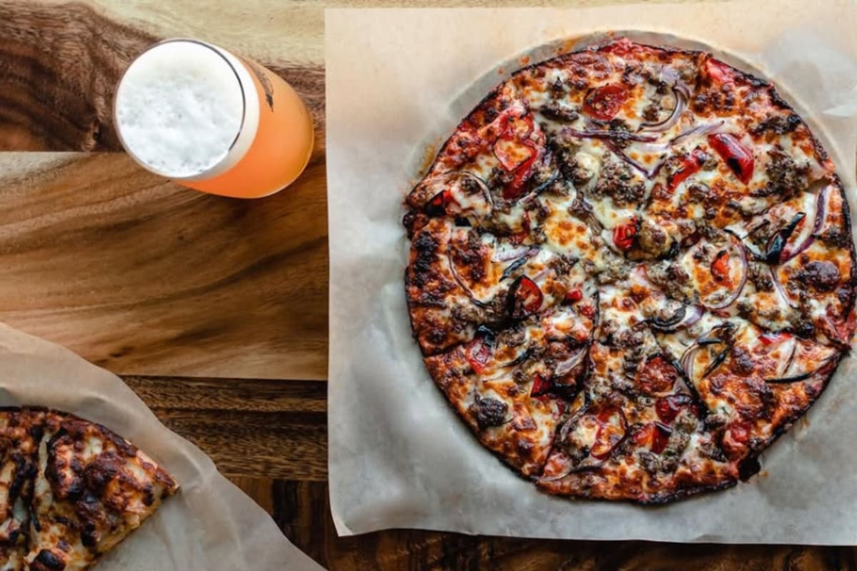 Bardo's Bar Pizza Delivery Menu | Order Online | 10 Old Colony Ave ...