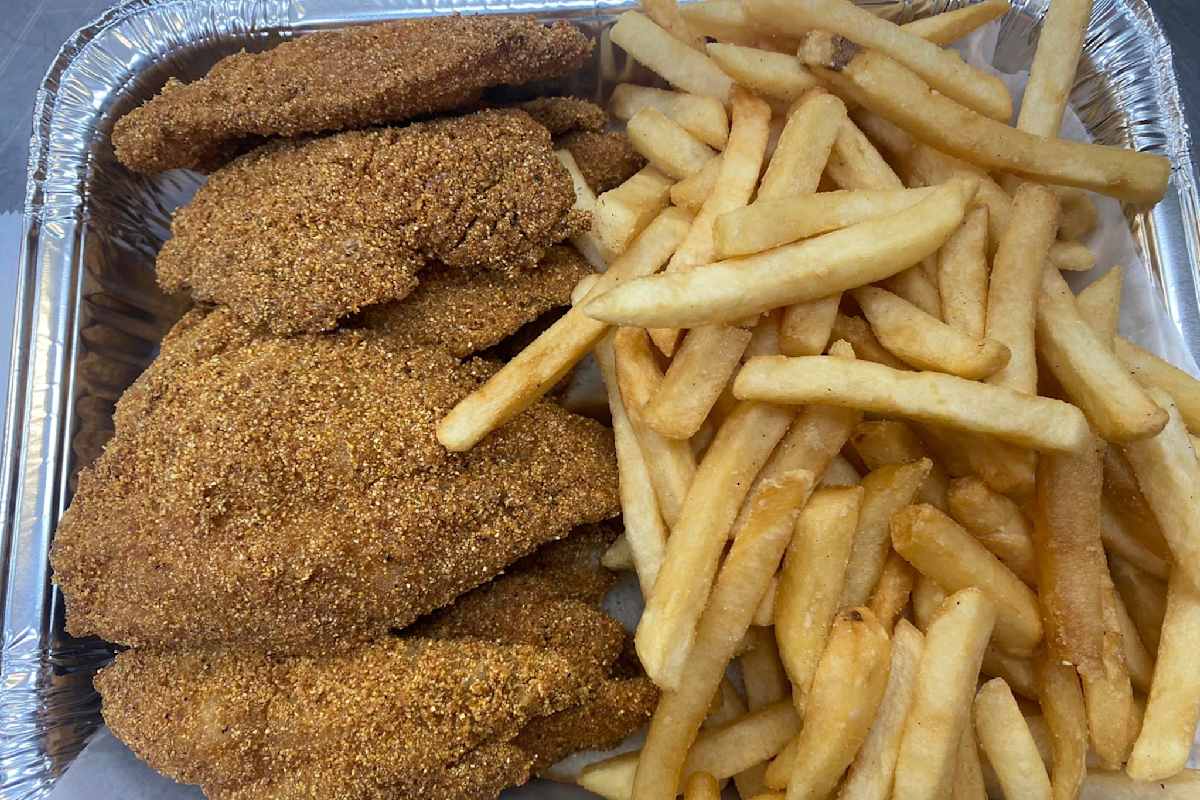 A Chicago Bite Delivery Menu | Order Online | 820 Main Street Schertz ...