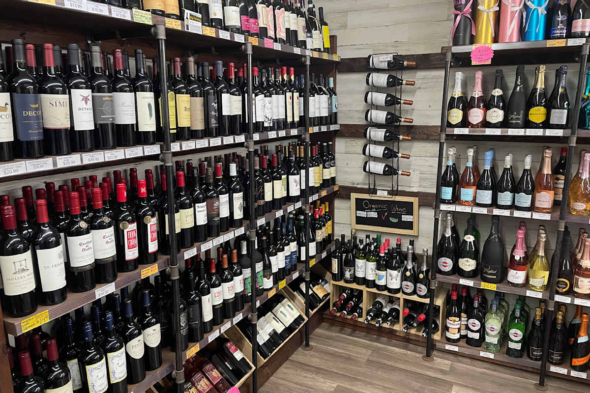 Spring Hill Liquor Llc Delivery Menu | Order Online | 1 Spring Hill Ave ...