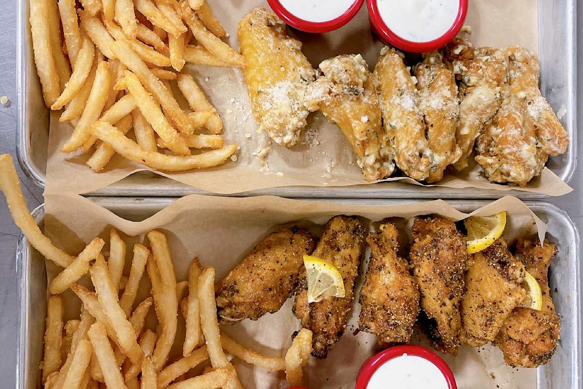 Fat Birds Wing Bar - Midland, TX Restaurant | Menu + Delivery | Seamless