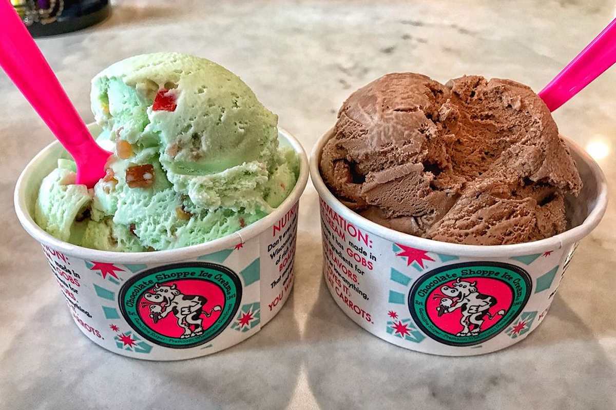 Scoops Ice Cream & Candy - Kenosha, WI Restaurant | Menu + Delivery ...