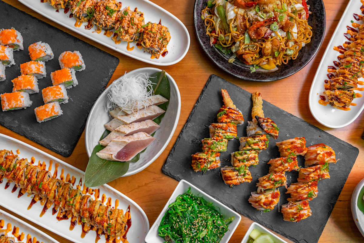 365 Sushi - Portland, OR Restaurant | Menu + Delivery | Seamless