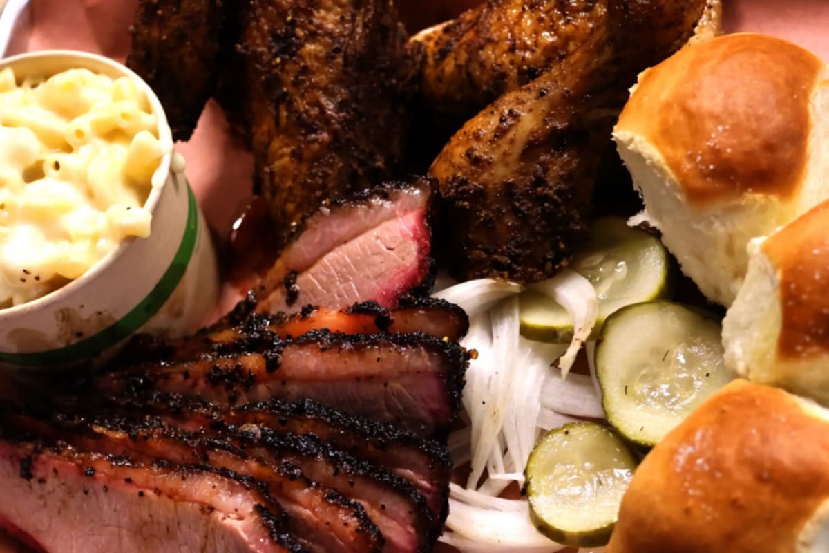 Heads and Tails Barbecue - Berkeley, CA Restaurant | Menu + Delivery ...