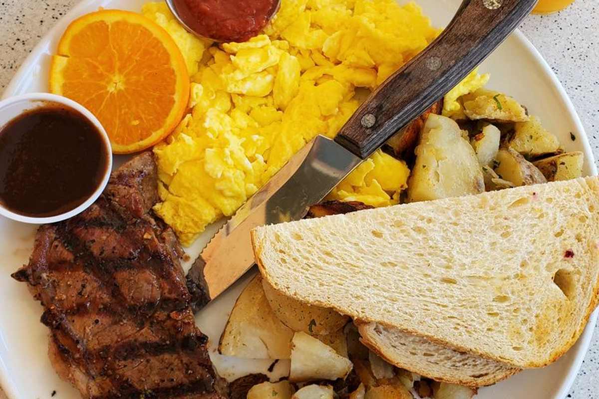Swami's Cafe Delivery Menu | Order Online | 8284 La Mesa Blvd La Mesa ...