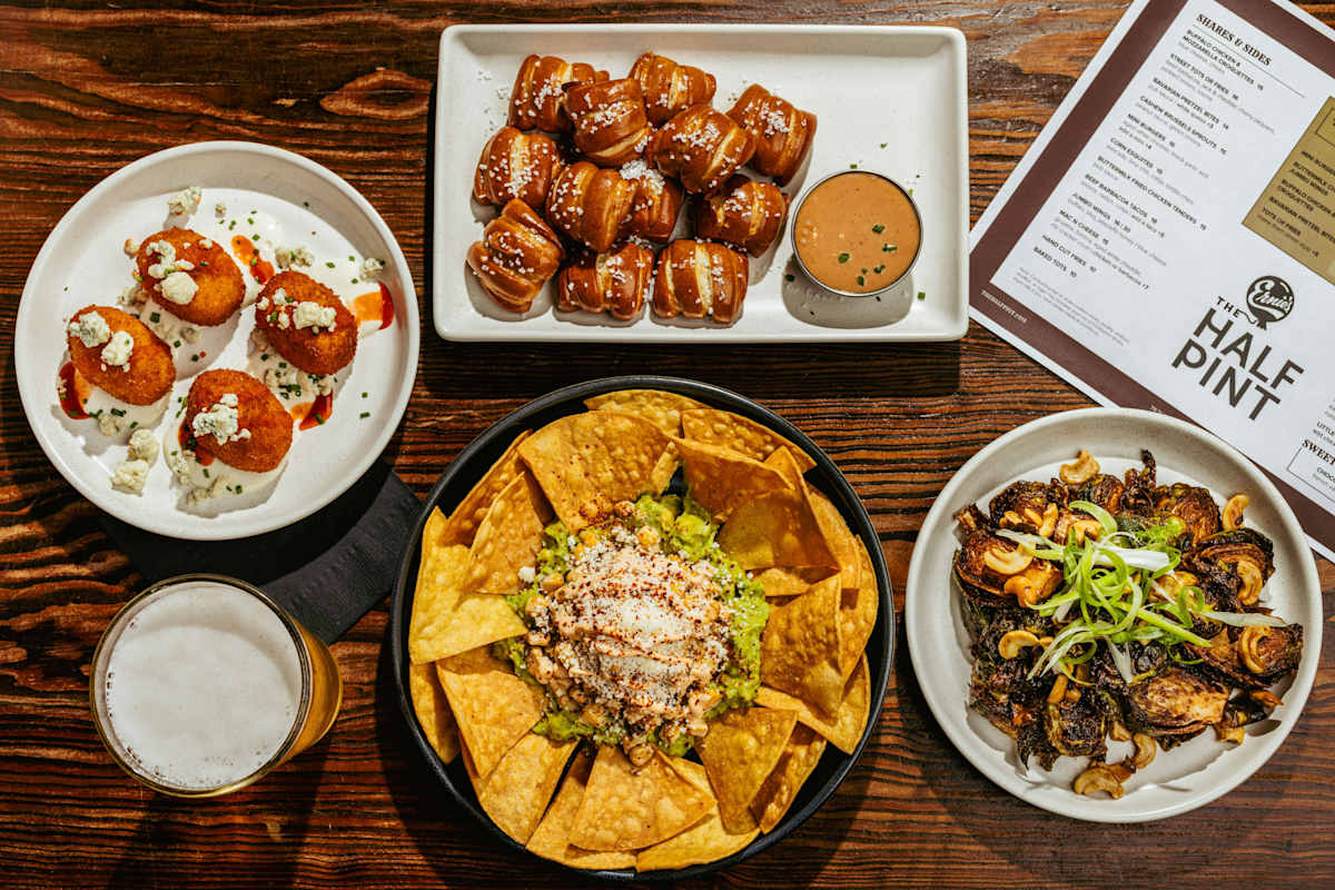 The Half Pint - New York, NY Restaurant | Menu + Delivery | Seamless