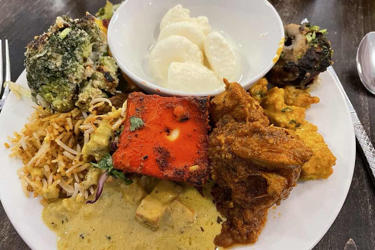 Desi Chowrastha Delivery Menu | Order Online | 7107 Whitestown Pkwy ...