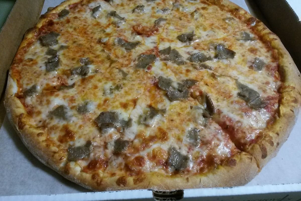 Munchie's Pizza Delivery Menu | Order Online | 11208 E Dr Martin L King ...