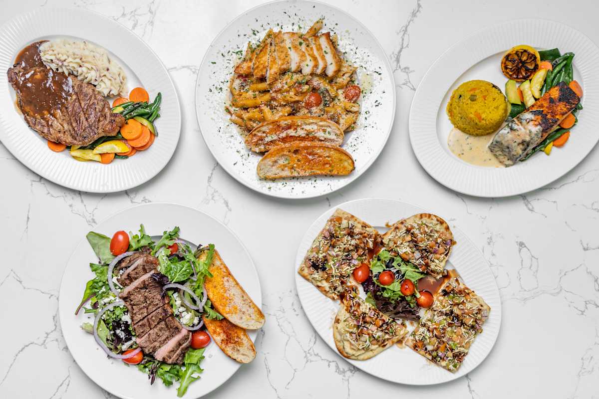 Three Oaks Restaurant - Crystal Lake, IL Restaurant | Menu + Delivery ...