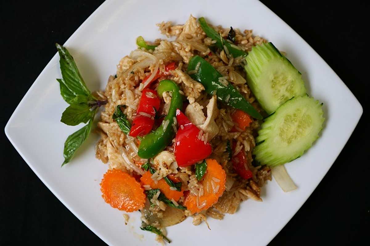 Thai Harbor Delivery Menu | Order Online | 16103 Bolsa Chica St ...