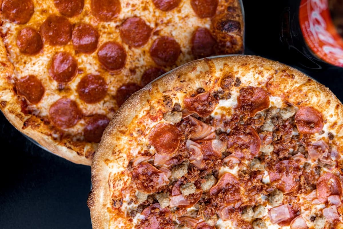 Holy Pie! Pizzeria - Savannah, GA Restaurant | Menu + Delivery | Seamless