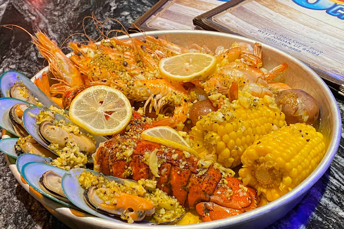 O Crab Cajun Seafood and Bar Delivery Menu | Order Online | 7277 Plaza ...