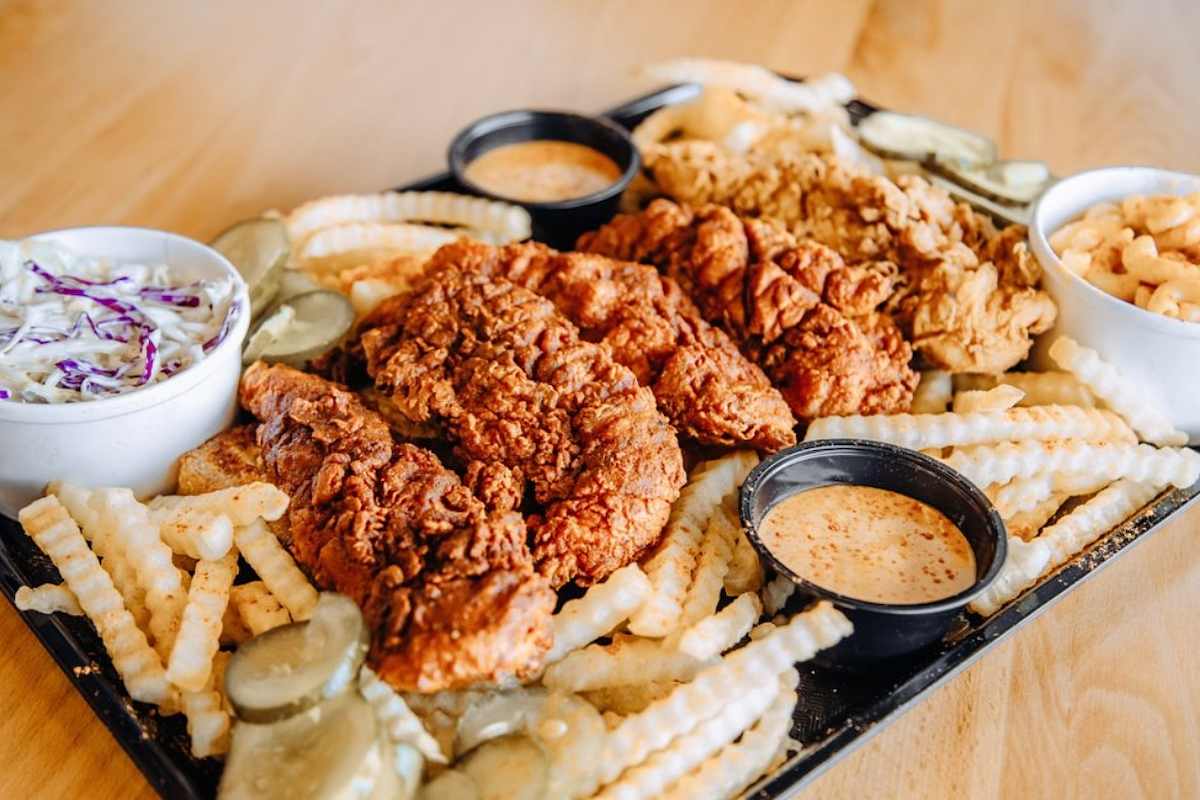 Byrd's Hot Chicken Delivery Menu | Order Online | 346 Orland Square Dr ...