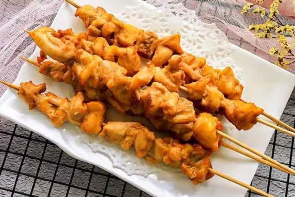 Gua Gua Bo Bo Chicken Delivery Menu | Order Online | 27-17 42nd Road ...