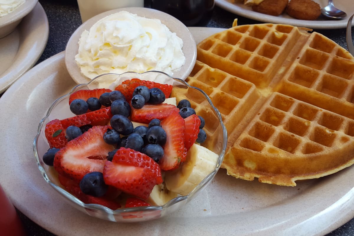 American Waffle House Delivery Menu | Order Online | 3927 Merrick Rd ...