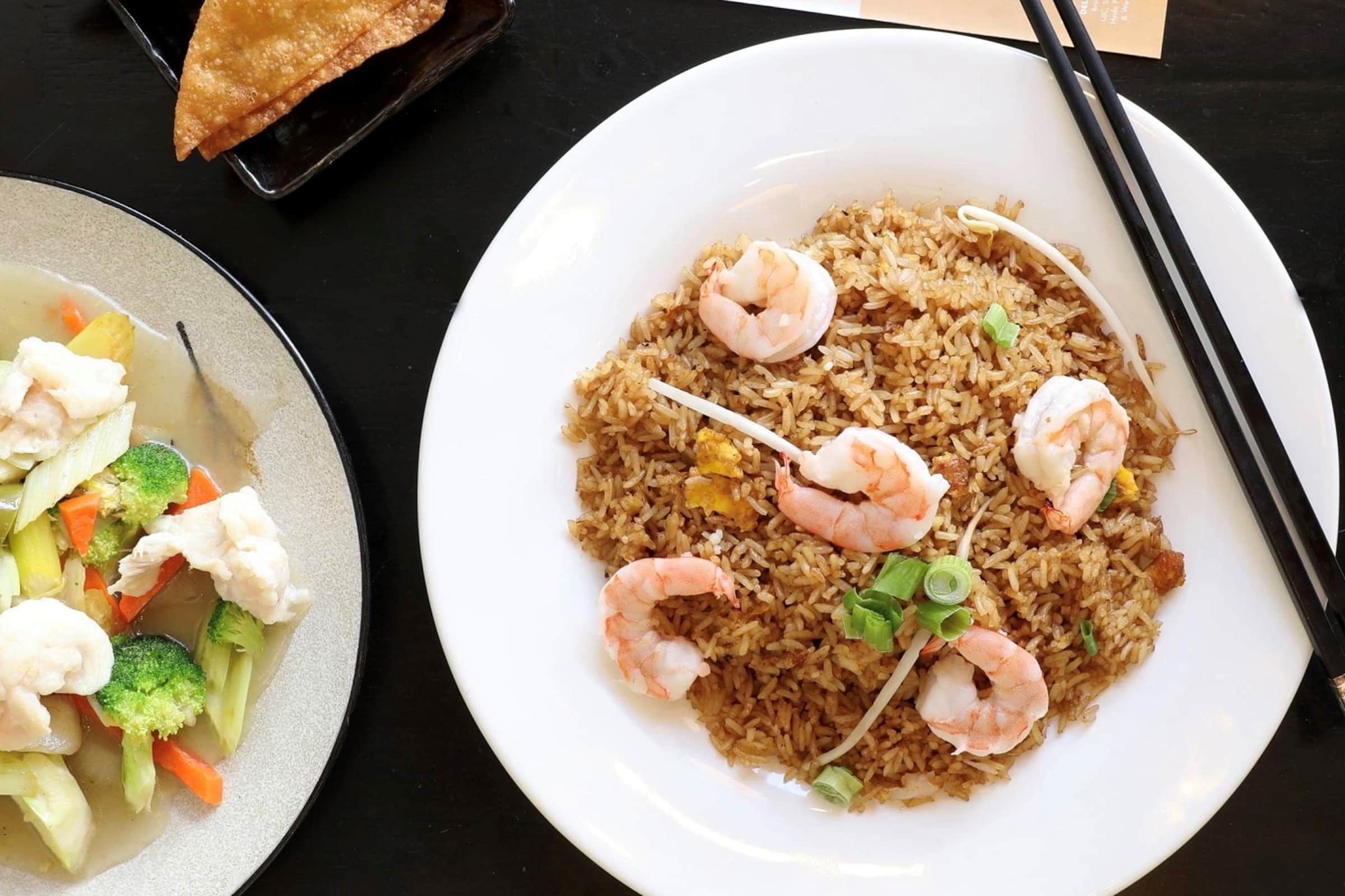 Hong Kong Delight Delivery Menu | Order Online | 327 E 35th St Chicago ...