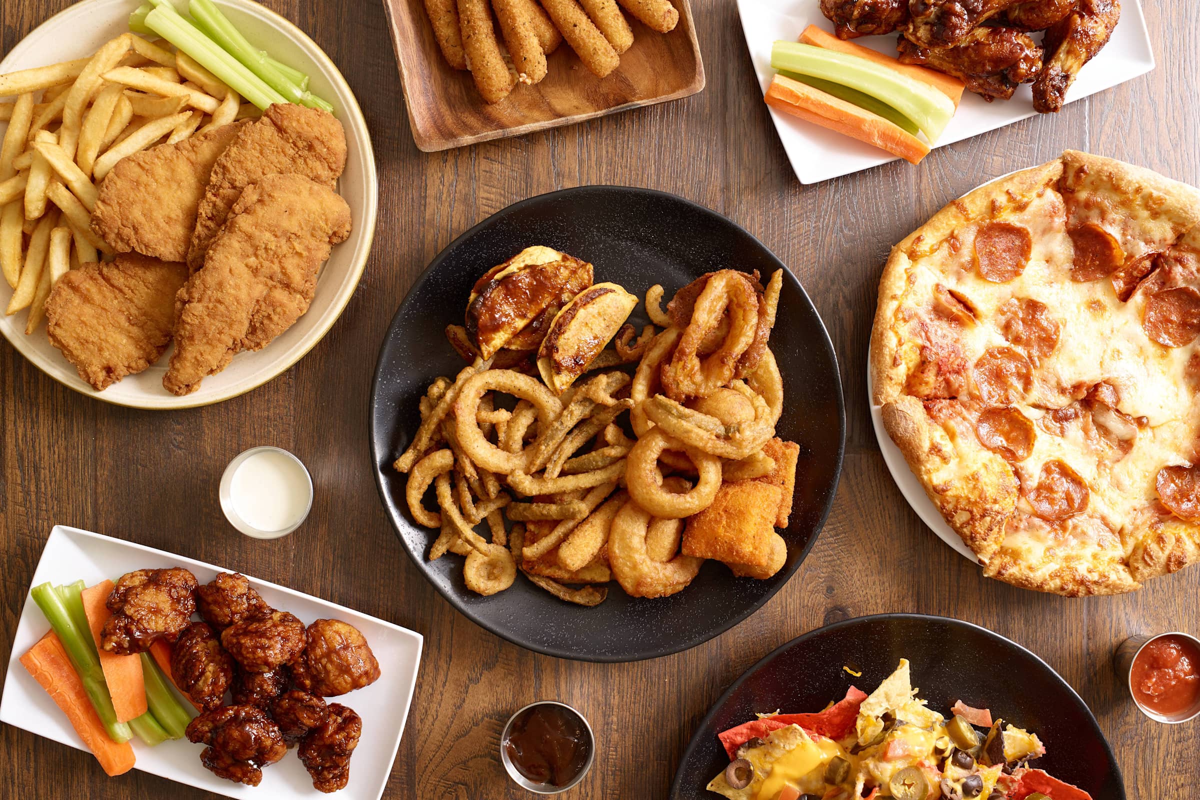 Bully's Sports Bar & Grill Delivery Menu | Order Online | 1640 Robb Dr ...