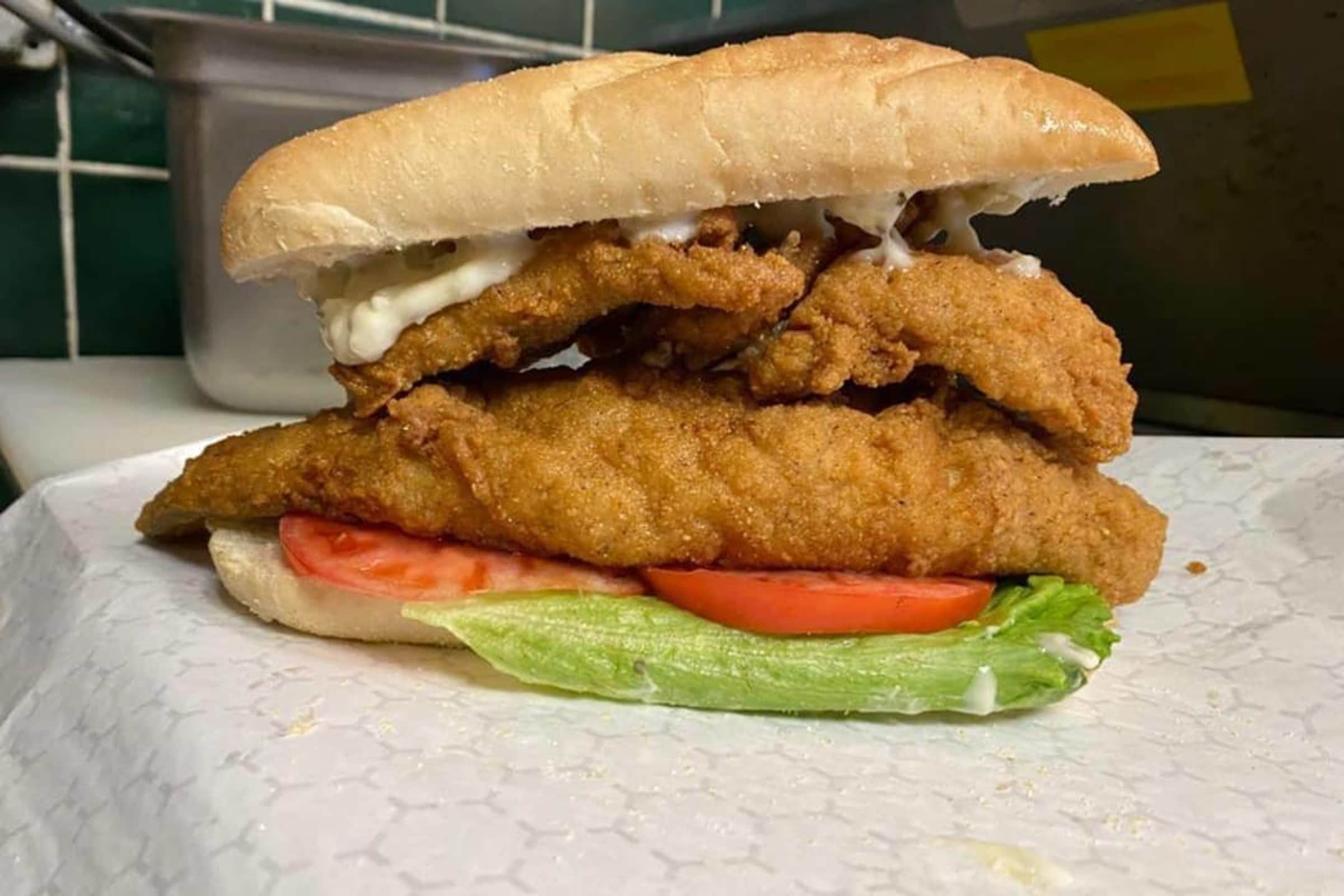 Sam Sylk's Chicken And Fish Delivery Menu | Order Online | 4259 Fulton ...