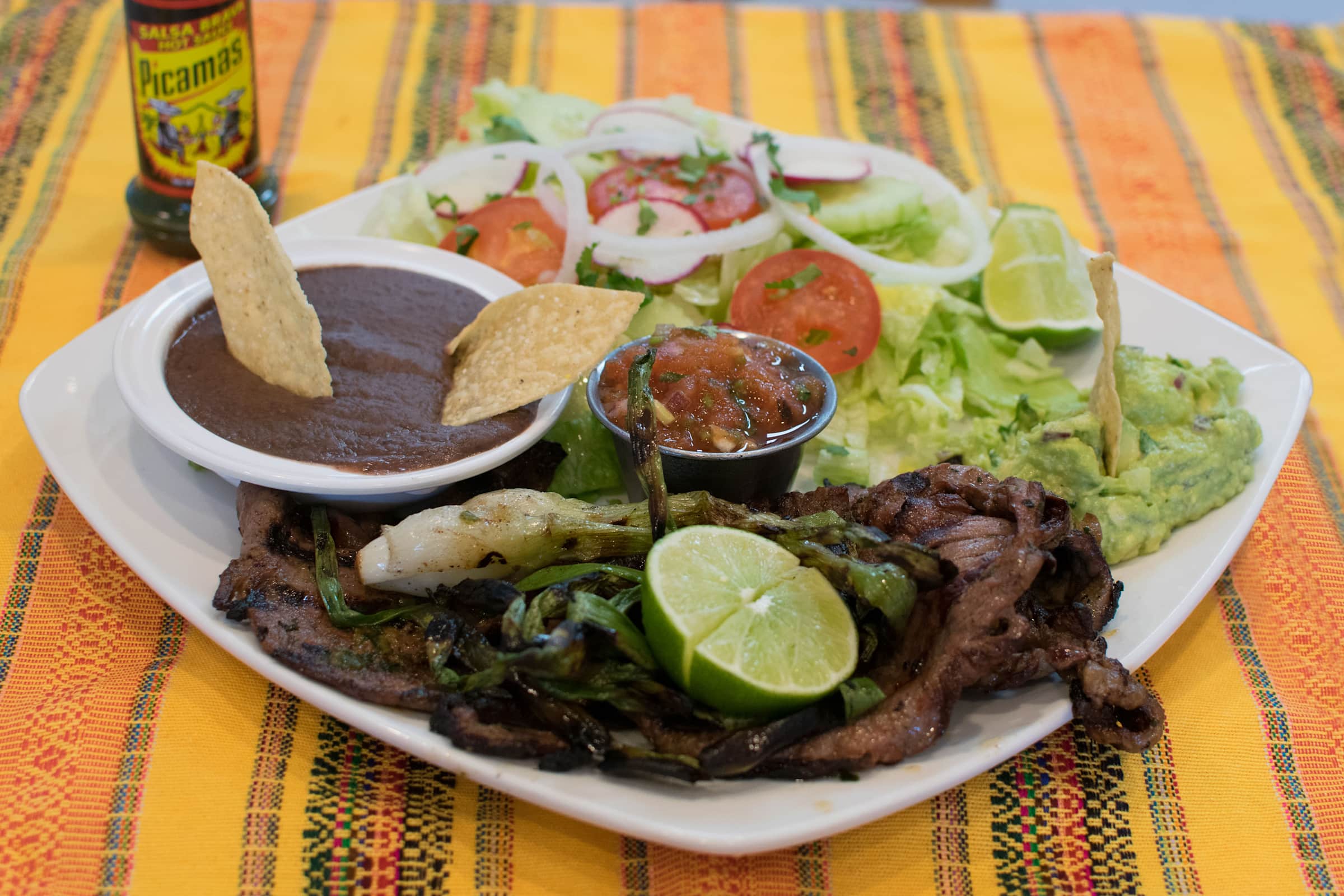 El Chapin 3 - Wake Forest Delivery Menu | Order Online | 109 Capcom ...