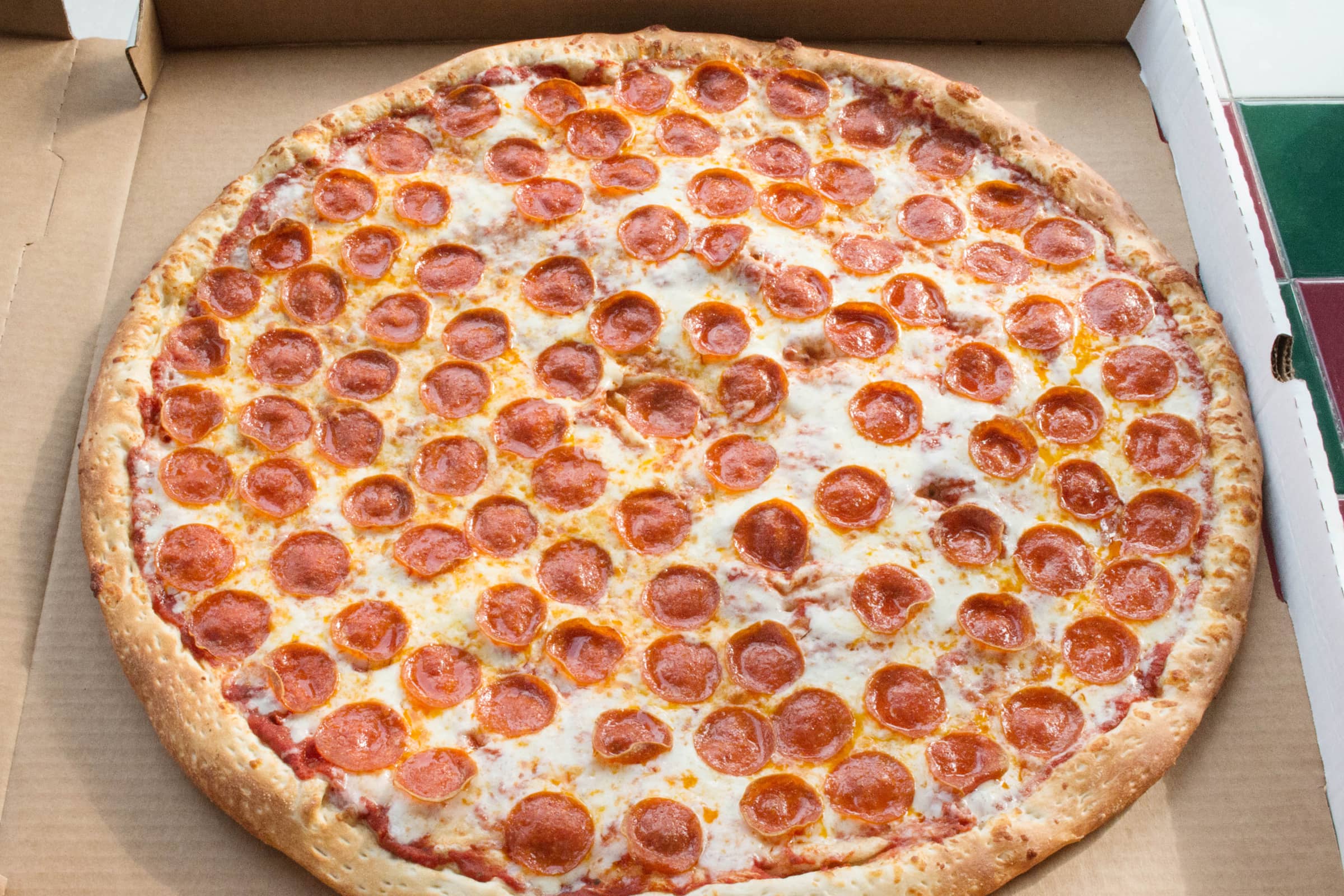 Amicci S Pizza Delivery Menu Order Online 3849 Vernor Hwy Detroit
