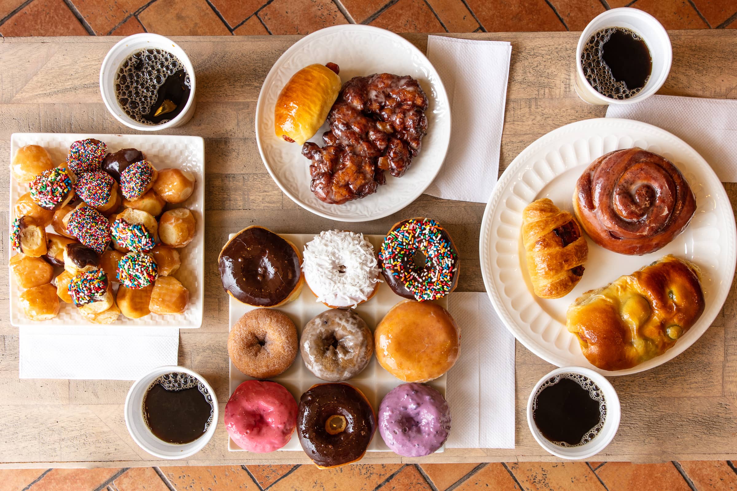 Donna’s Donuts Delivery Menu | Order Online | 5801 Golden Triangle ...