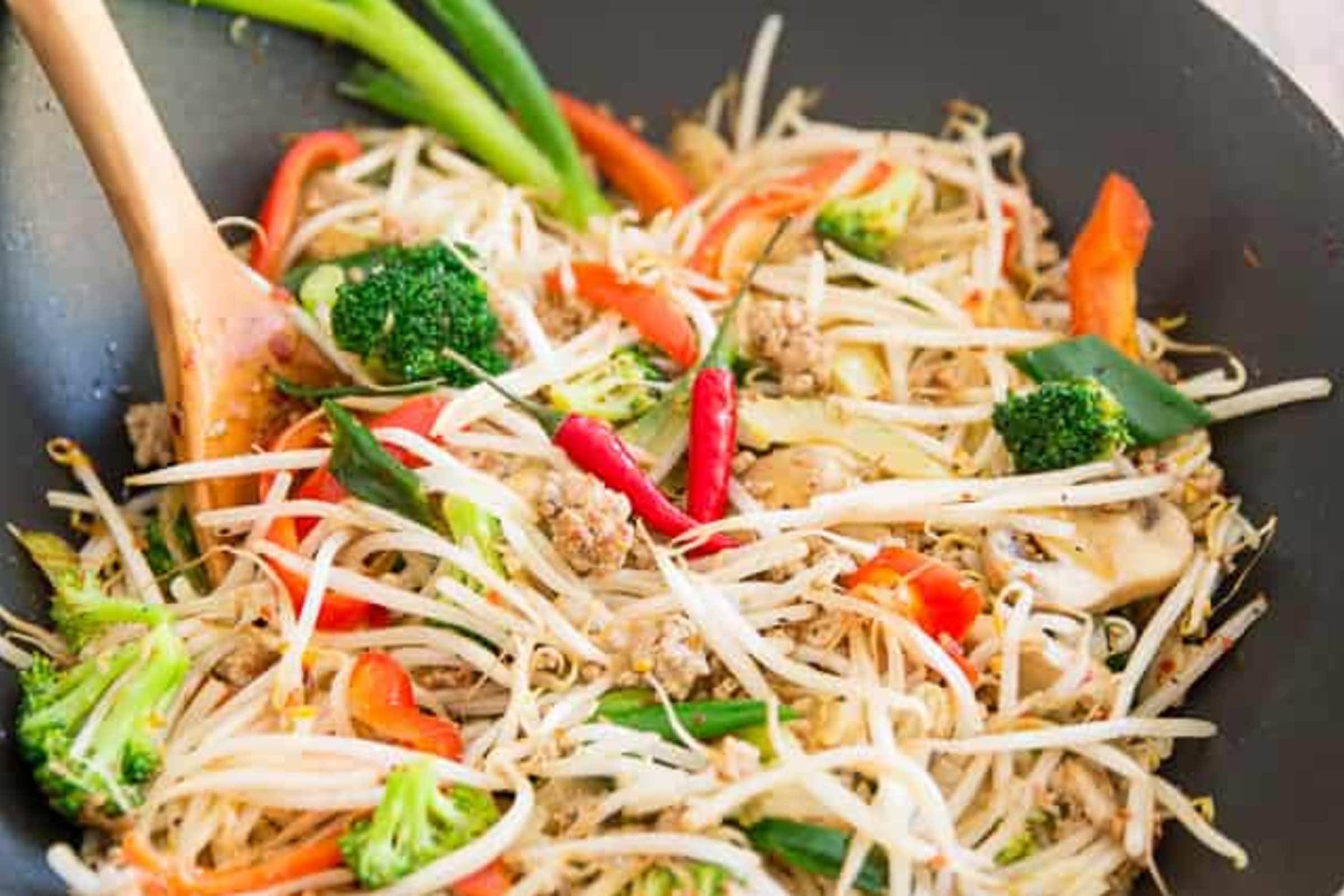 Papa Thai Chef Delivery Menu | Order Online | 26 Belleville Ave ...