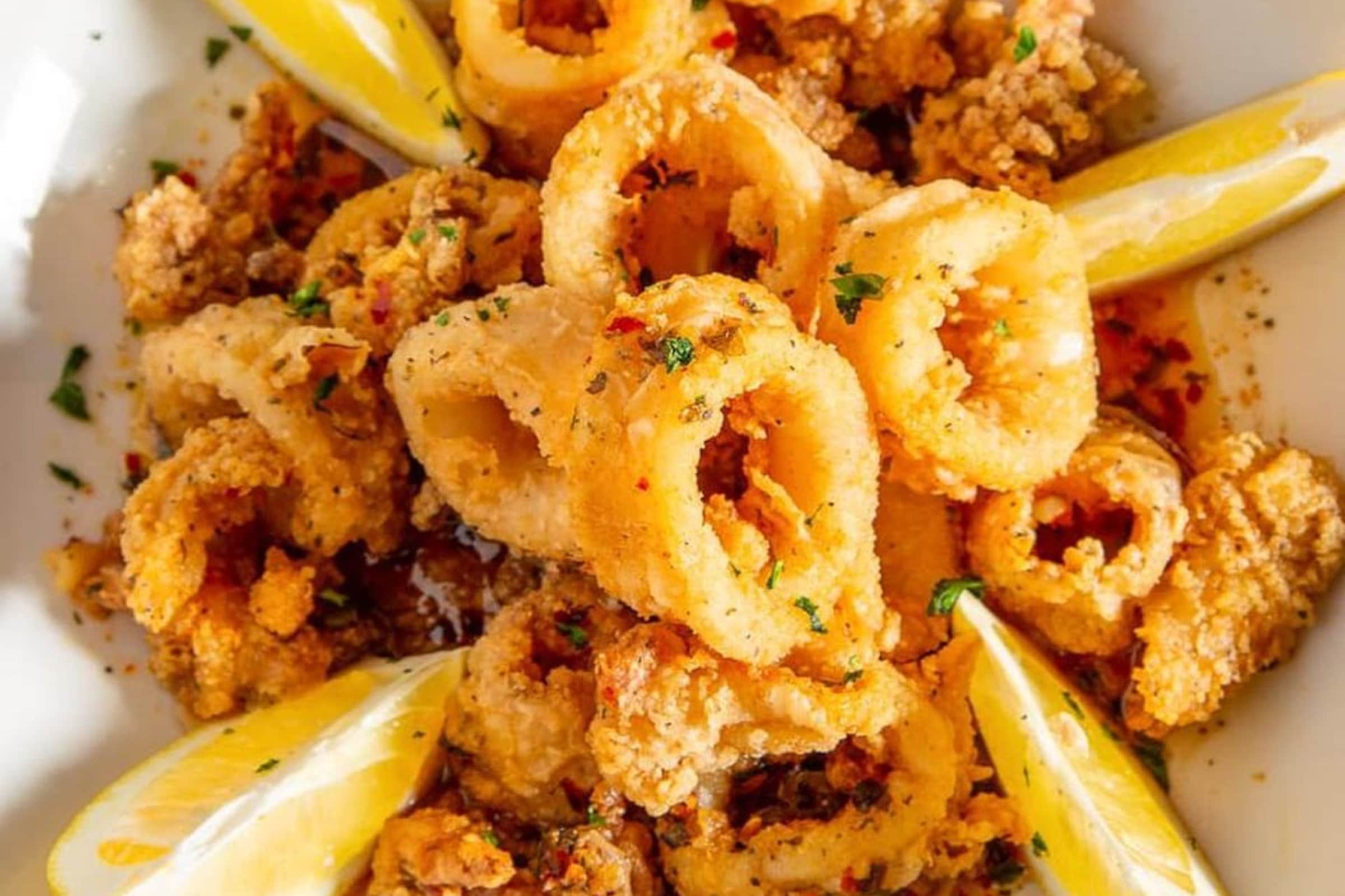 Capri Xpress - Burr Ridge, IL Restaurant | Menu + Delivery | Seamless