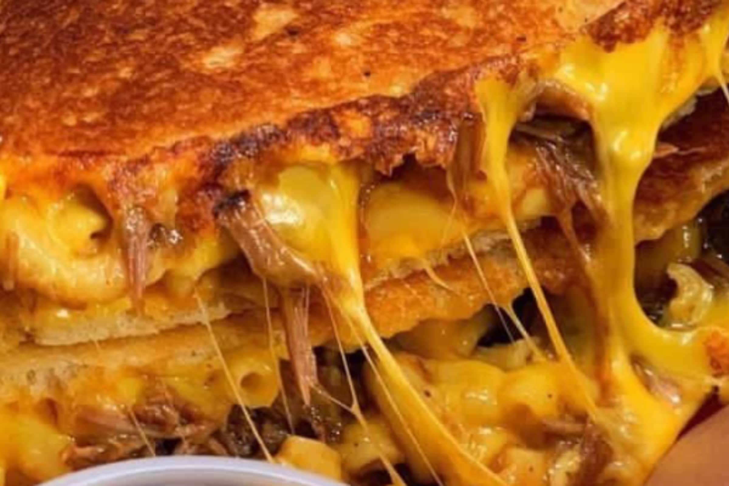 Grilled Cheese and Shakes - Santee, CA Restaurant | Menu + Delivery ...