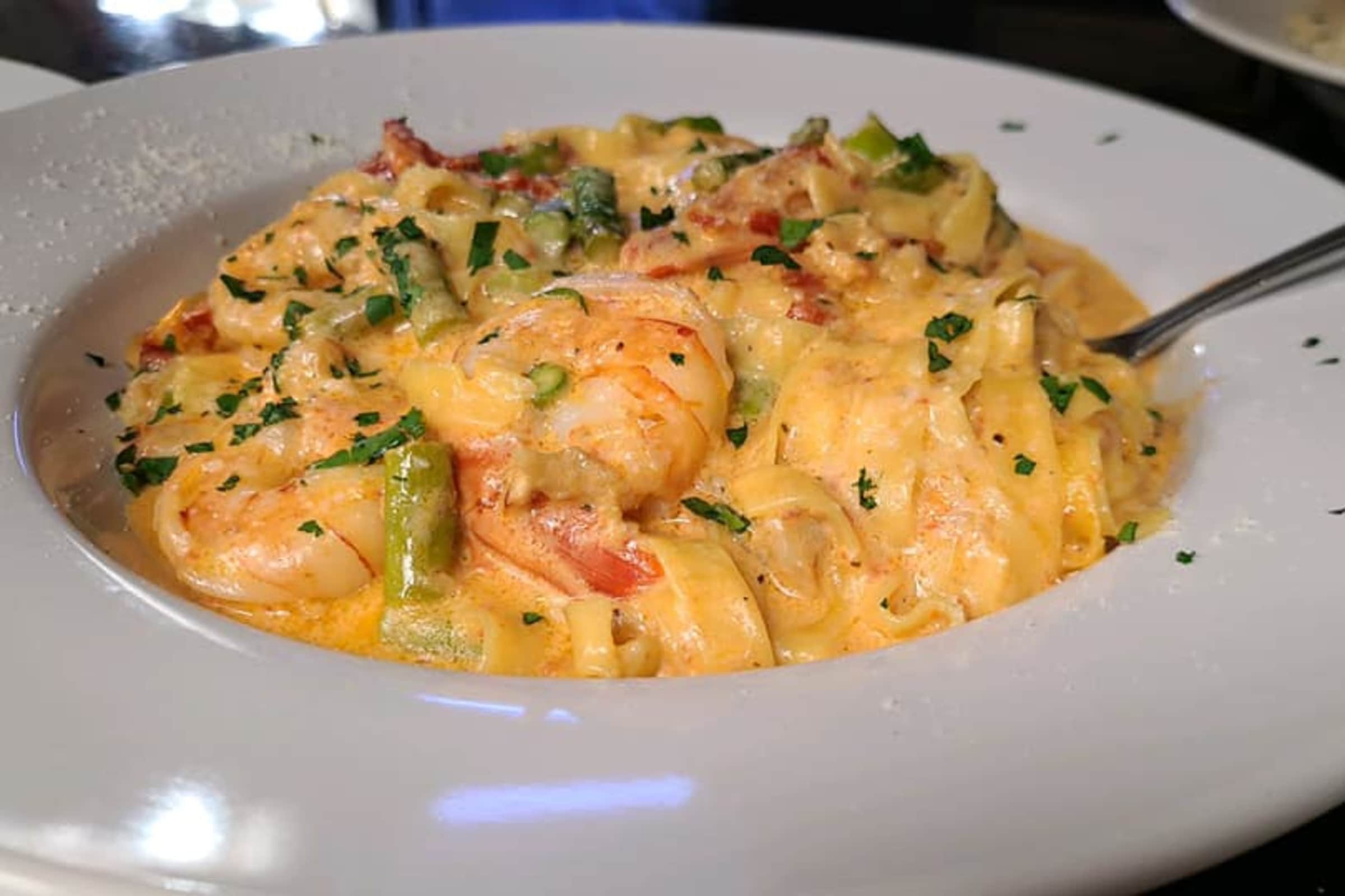 Vincenzos Pizzeria - Dover, DE Restaurant | Menu + Delivery | Seamless