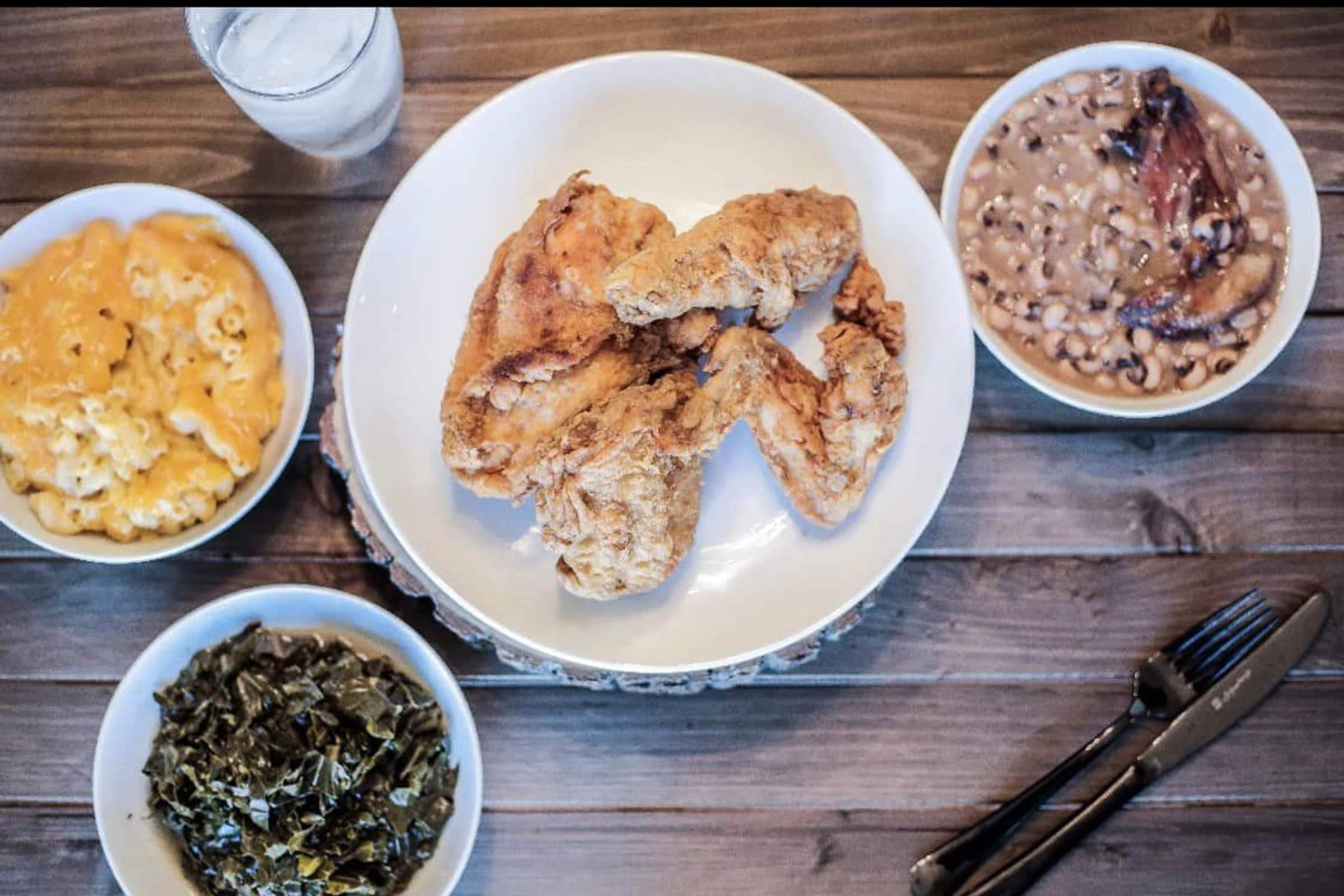 Kinfolks Southern Kitchen - Stuart, FL Restaurant | Menu + Delivery ...