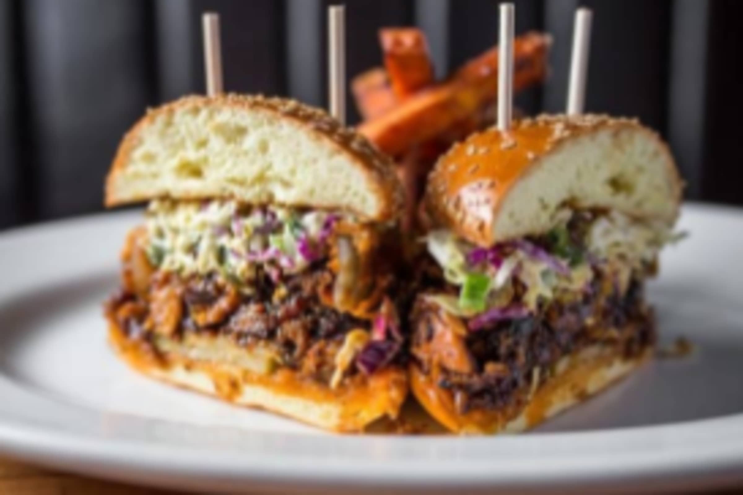 Doc B's Fresh Kitchen - Chicago, IL Restaurant | Menu + Delivery | Seamless