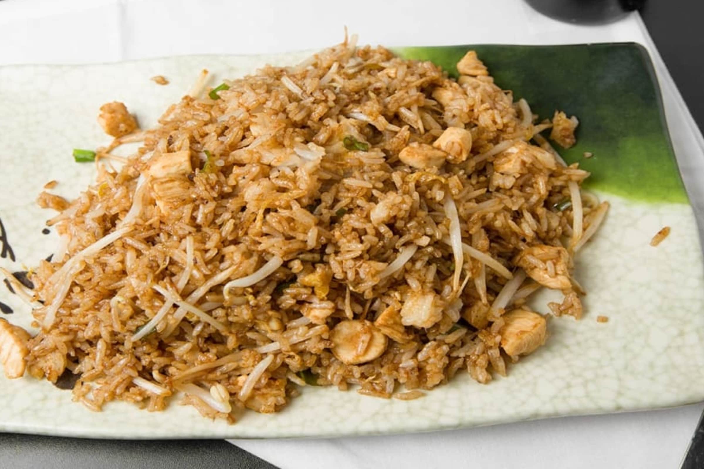 New Peking Chinese Restaurant - Crystal Lake, IL Restaurant | Menu ...