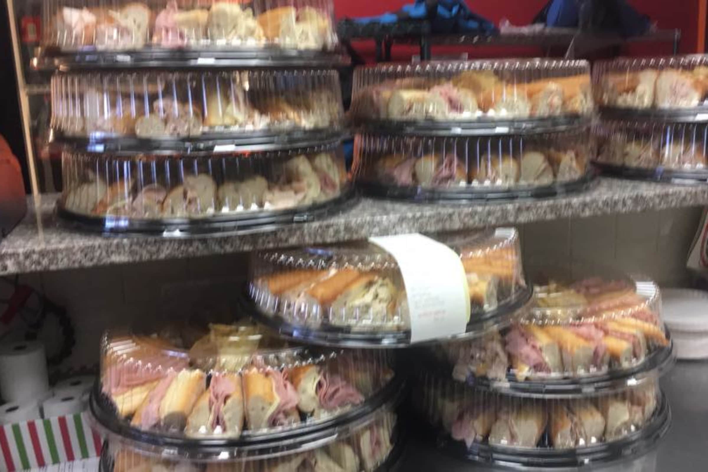 Villagio Bistro Pizza Delivery Menu | Order Online | 1817 Cottman Ave ...