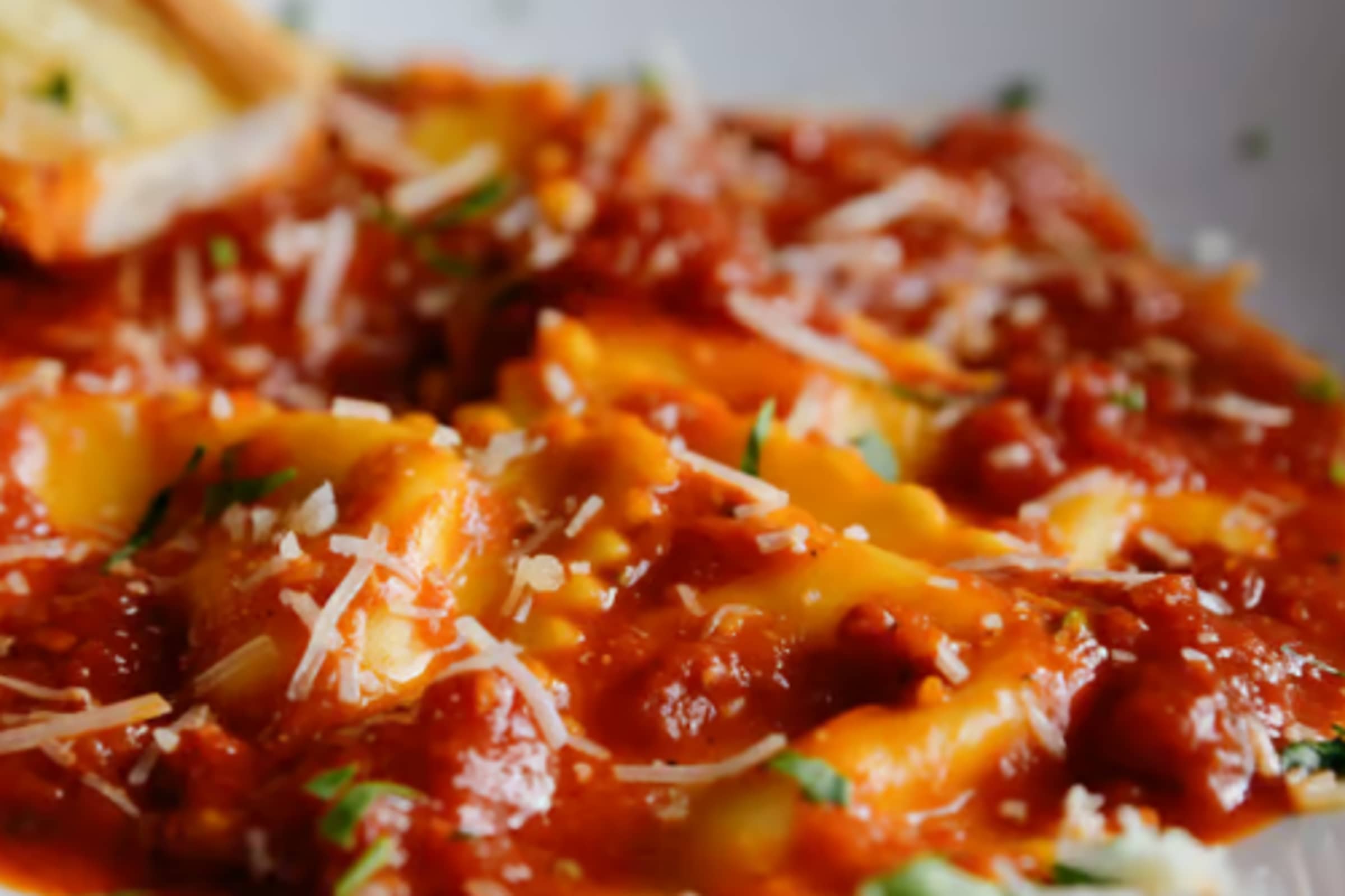 Moretti's Ristorante & Pizzeria Delivery Menu | Order Online | 6727 N ...