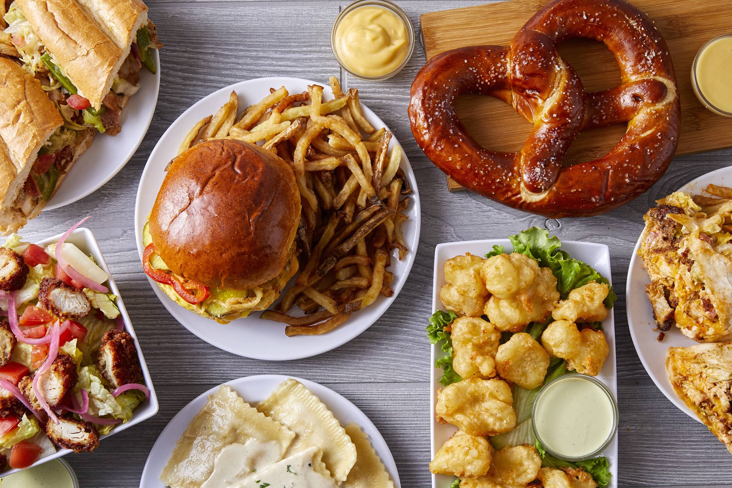 Commonwealth Tavern Delivery Menu | Order Online | 2000 W Roscoe St ...