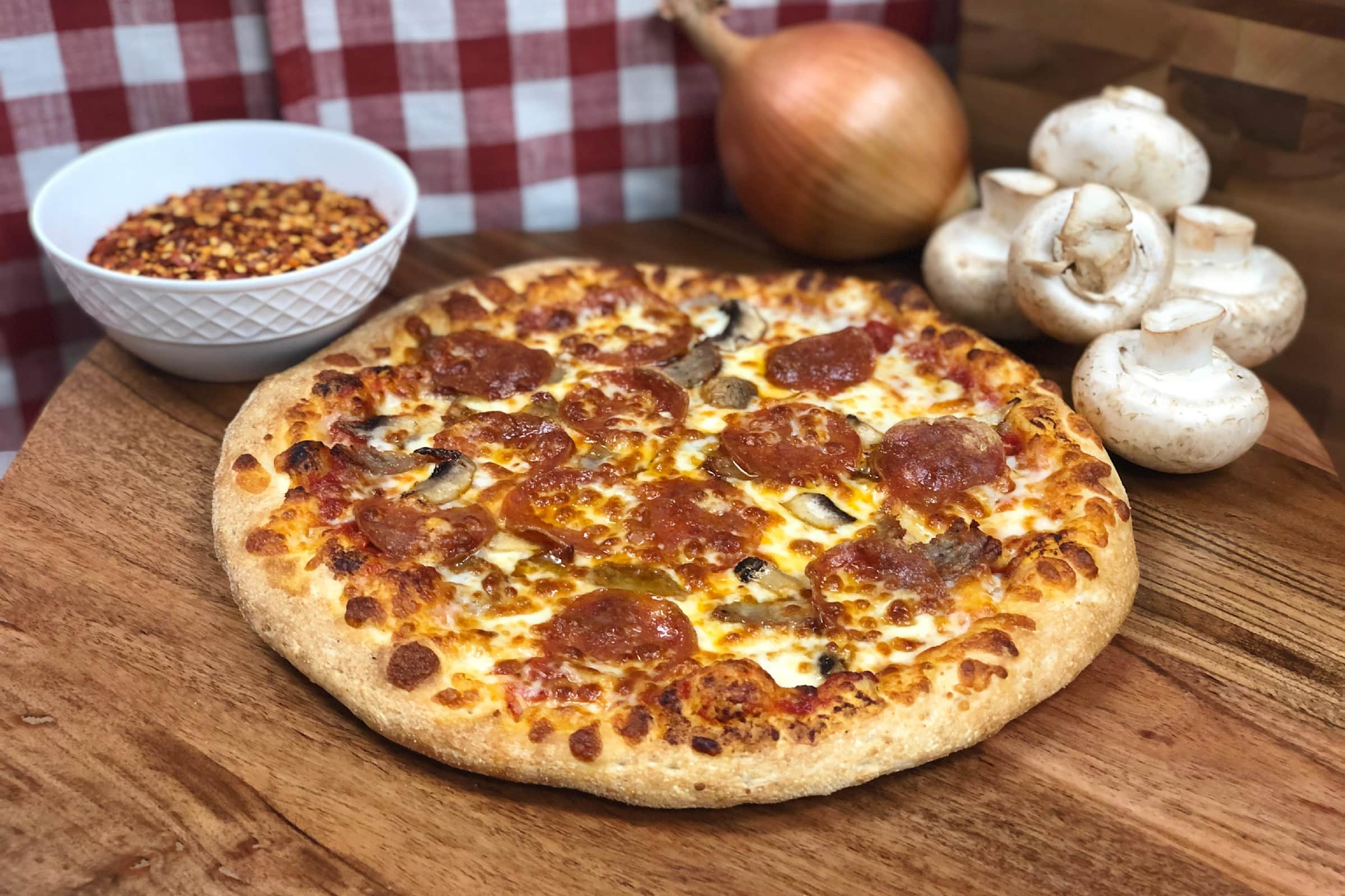 Manny & Olga's Pizza - Washington, DC Restaurant | Menu + Delivery ...