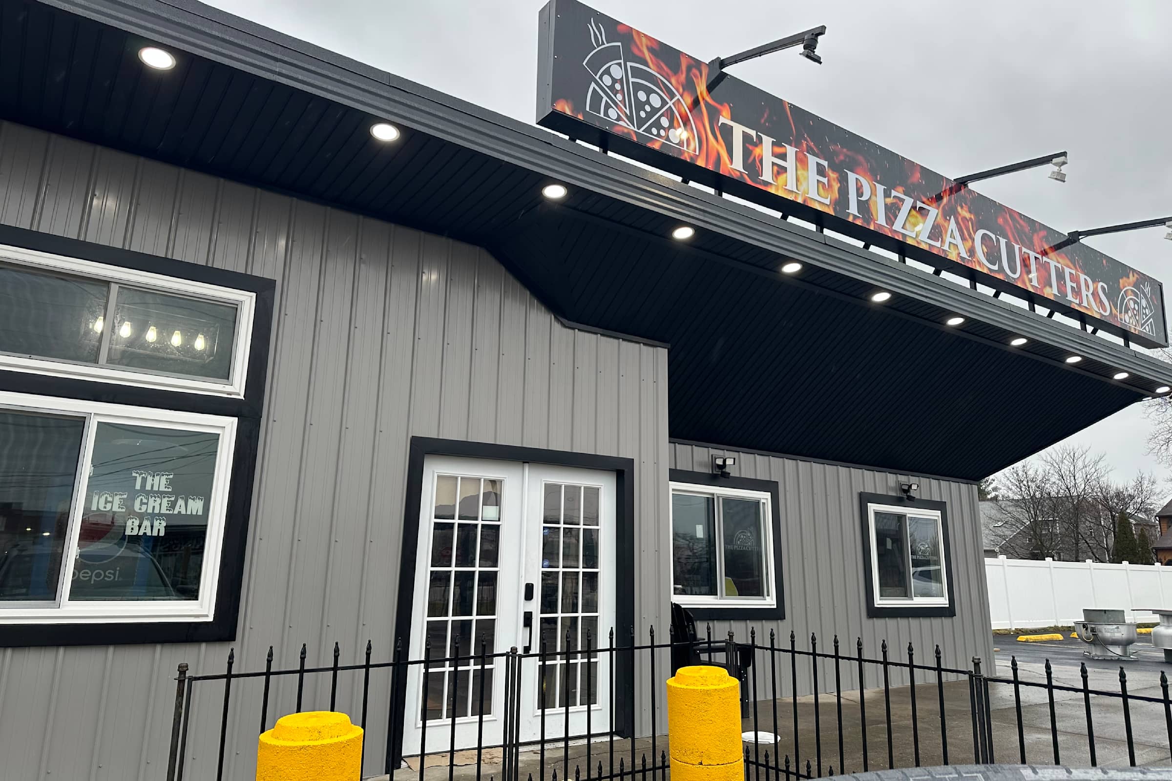 The Pizza Cutters - Syracuse, NY Restaurant | Menu + Delivery | Seamless