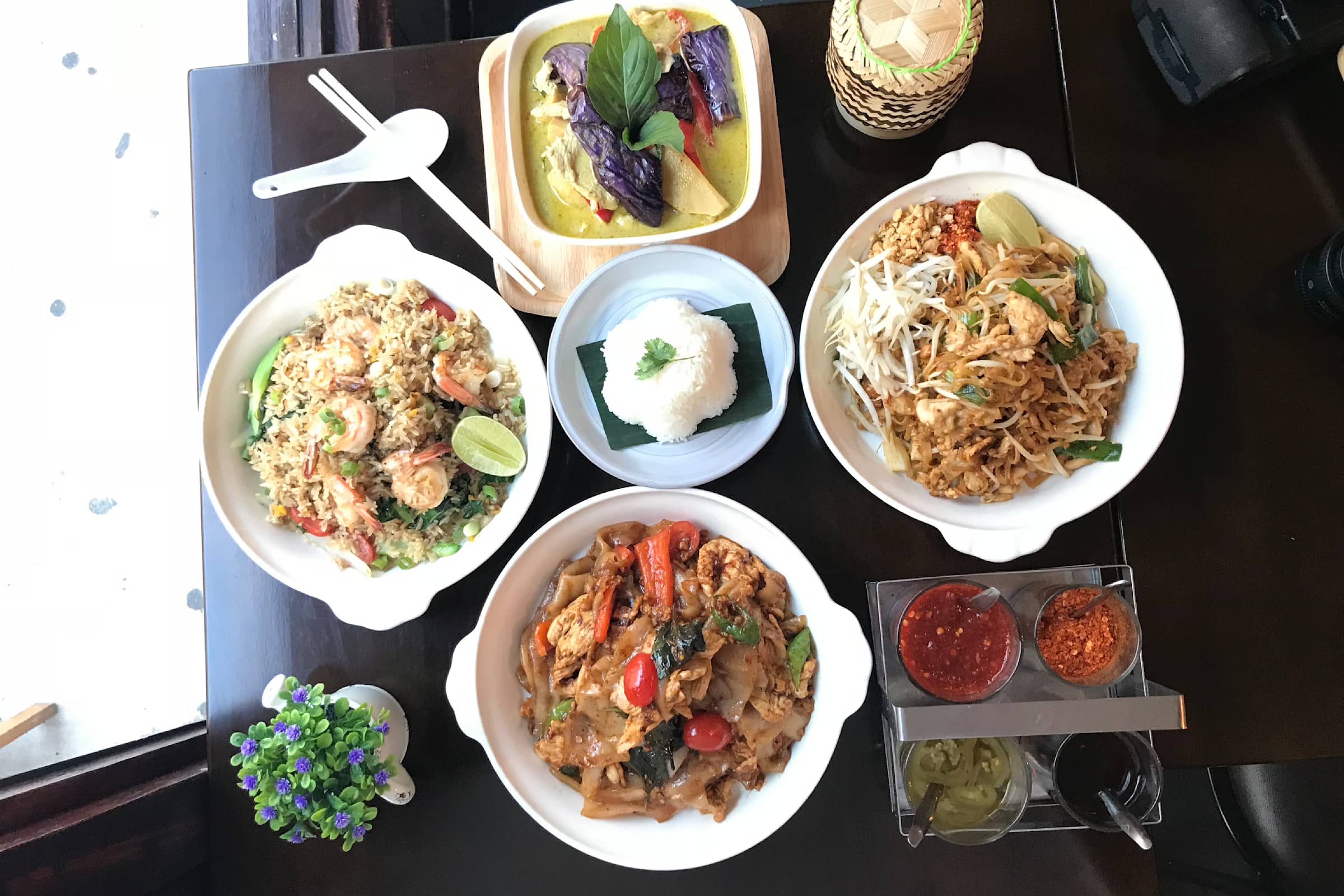 One Two Thai - New York, NY Restaurant | Menu + Delivery | Seamless