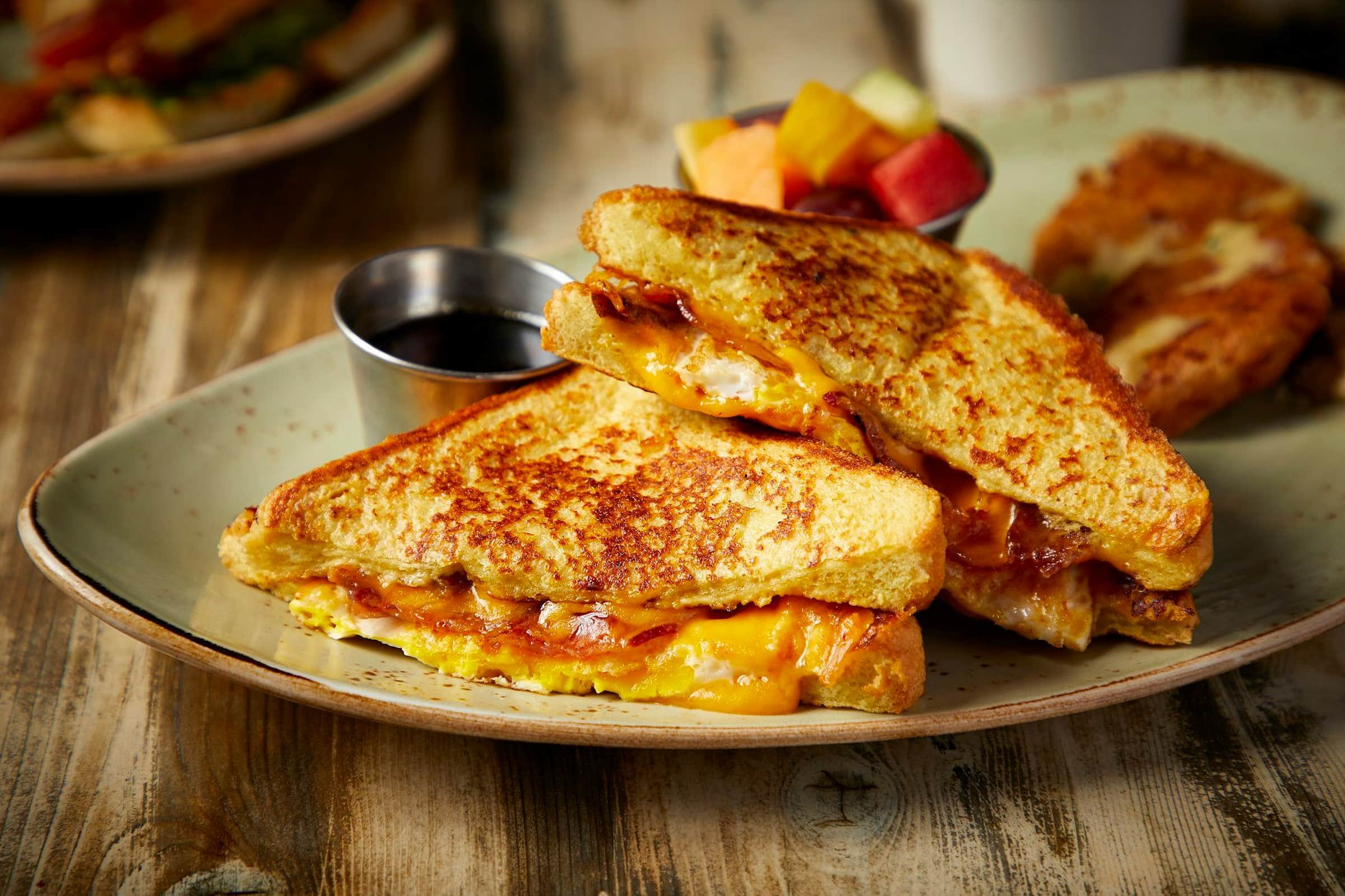 Mickey Finn's Brewery Delivery Menu | Order Online | 345 N Milwaukee ...